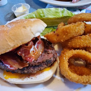 THE ROXBURY DINER - Updated June 2024 - 110 Photos & 145 Reviews - 101 ...