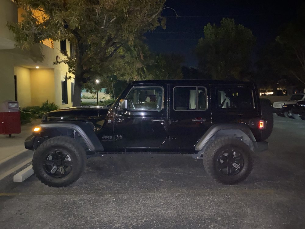 DESTIN JEEP RENTALS - Updated December 2024 - 11 Photos - 10065 US 98 E ...