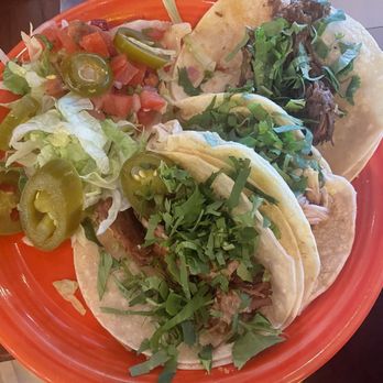 CADILLAC BAR - 345 Photos & 490 Reviews - 1802 Shepherd Dr, Houston ...