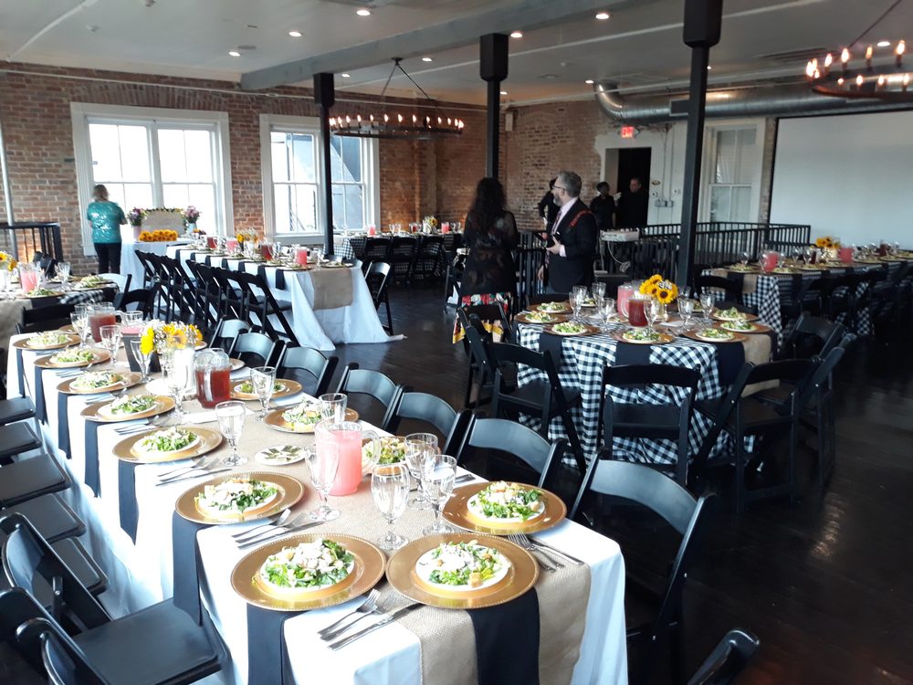 STATION 3 - 29 Photos & 13 Reviews - 1919 Houston Ave, Houston, Texas ...