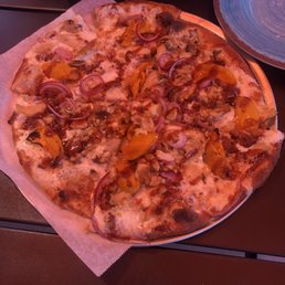 LONGBOARDS BEACH FIRED PIZZA - GOLDEN VALLEY - Updated February 2025 ...