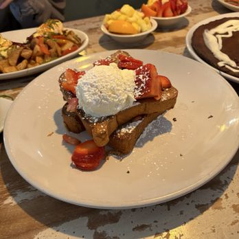 TOAST KITCHEN & BAR - Updated April 2025 - 2722 Photos & 2280 Reviews ...