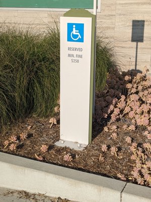 SIGNAL HILL LIBRARY - Updated October 2025 - 59 Photos & 29 Reviews ...