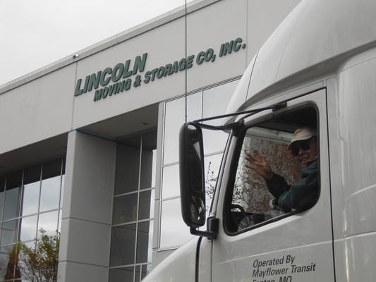 LINCOLN MOVING AND STORAGE - Updated December 2025 - 20 Reviews - 8420 ...