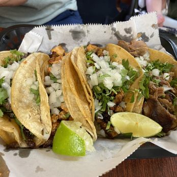 EL TACO LARRY - Updated December 2025 - 49 Photos & 57 Reviews - 2330 ...