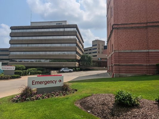 SAINT FRANCIS HOSPITAL - Updated December 2025 - 355 Ridge Ave ...