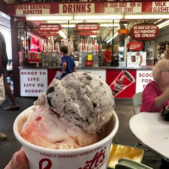 BENNETT’S ICE CREAM AT THE FARMERS MARKET - Updated April 2025 - 342 ...