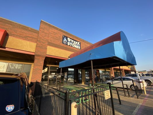 STIXX AND STONES BILLIARDS - Updated December 2025 - 39 Photos & 40 ...