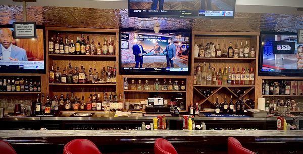 THE COVE CLUB - Updated August 2025 - 31 Photos & 21 Reviews - 592 ...