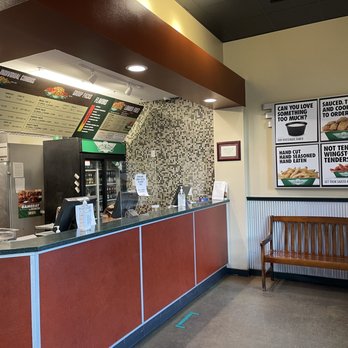 WINGSTOP - Updated August 2025 - 81 Photos & 100 Reviews - 2600 SW ...