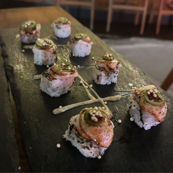 EIGHT SUSHI LOUNGE - Updated January 2025 - 3489 Photos & 1468 Reviews ...