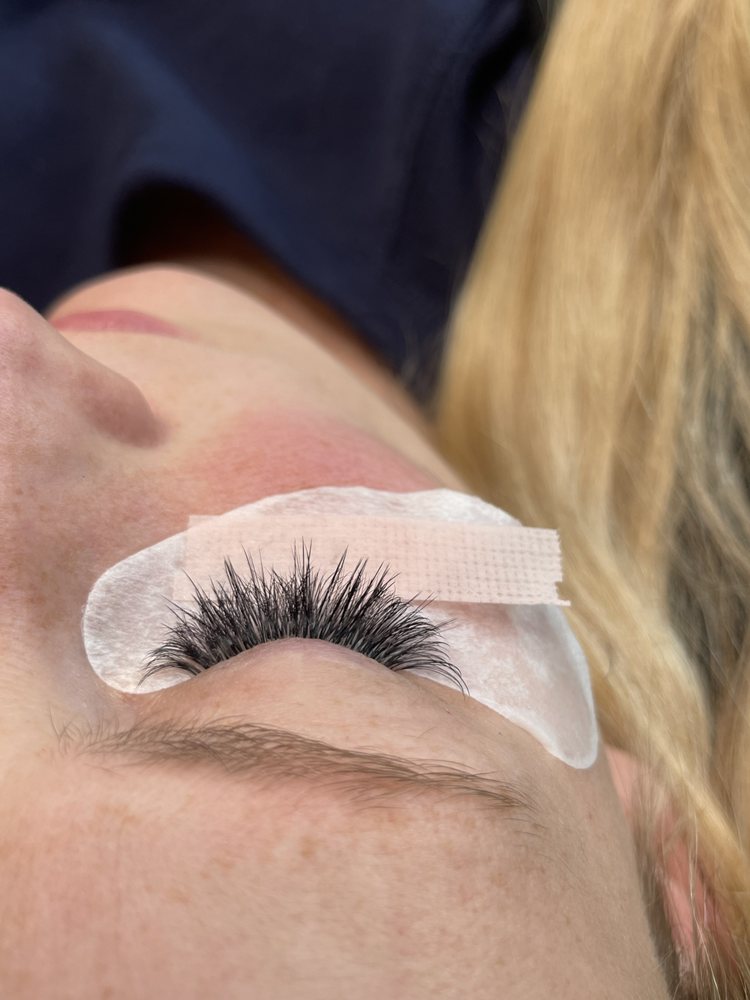 AK BEAUTY STUDIO US - Updated June 2024 - 29 Photos - 1220 Femrite Dr ...