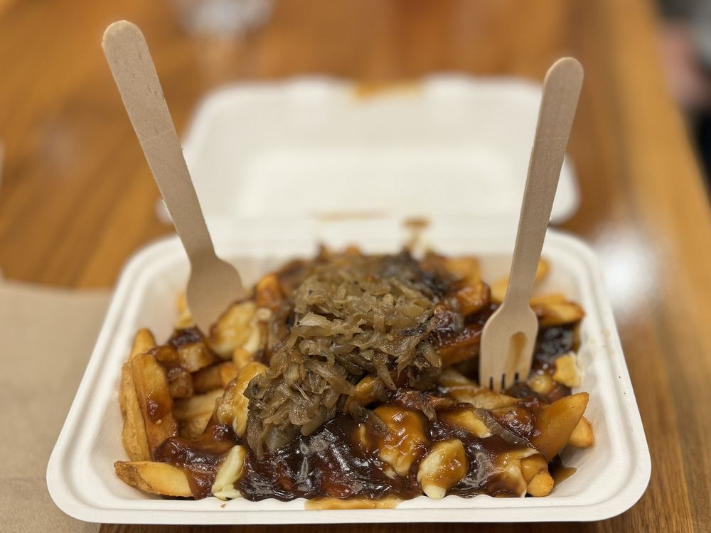 ZOGS DOGS - Updated December 2025 - 146 Photos & 199 Reviews - 4340 ...