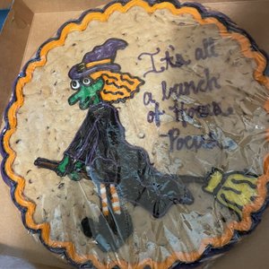 EILEEN’S COLOSSAL COOKIES - 17 Photos & 26 Reviews - 1024 S. 74th Plaza ...