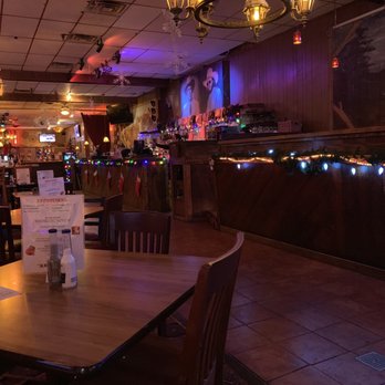 THE BANQUE RESTAURANT & NIGHTCLUB - Updated 05/2025 - 76 Photos & 73 ...