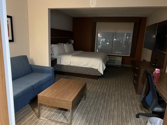 HOLIDAY INN EXPRESS & SUITES BALTIMORE - BWI AIRPORT NORTH - Updated ...
