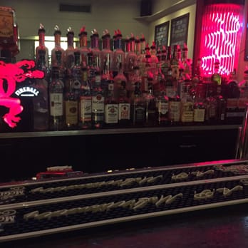 ALBERT’S LOUNGE - Updated October 2025 - 25 Photos & 14 Reviews - 2856 ...