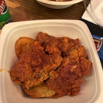 ROWDY ROOSTER - Updated May 2024 - 119 Photos & 36 Reviews - 140 W 32nd ...