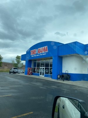 TIRE-RAMA - Updated September 2025 - 24 Reviews - 1900 E Schneidmiller ...