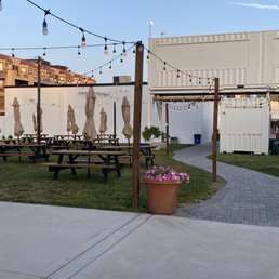 CARDINAL - Updated October 2025 - 287 Photos & 100 Reviews - 201 S New ...