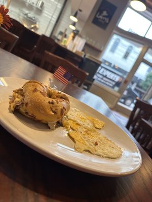 THE CORNER - Updated December 2025 - 19 Photos & 17 Reviews - 132 ...