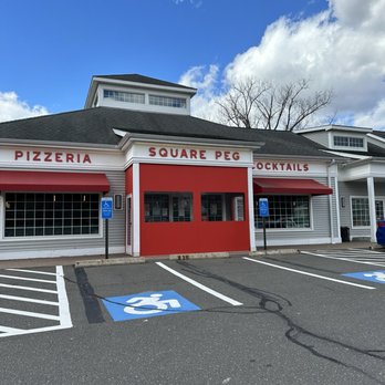 SQUARE PEG PIZZERIA - Updated November 2025 - 531 Photos - 240 Reviews ...