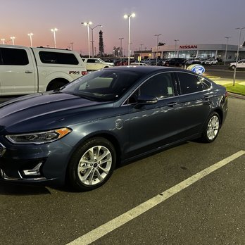 RAZZARI FORD - Updated December 2025 - 73 Photos & 257 Reviews - 1234 ...