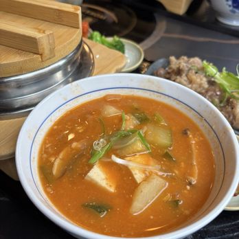 SOTT - Updated July 2025 - 183 Photos & 48 Reviews - 333 Westminster St ...