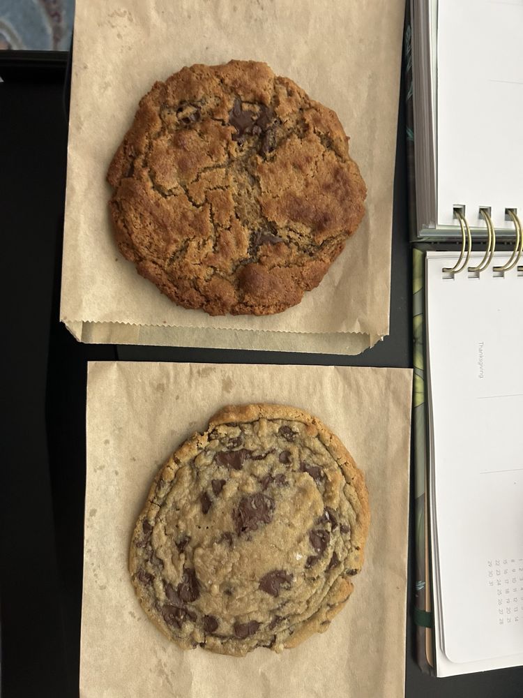 THE COOKIE BOX - Updated June 2025 - 14 Photos - 3917 Mid Rivers Mall ...