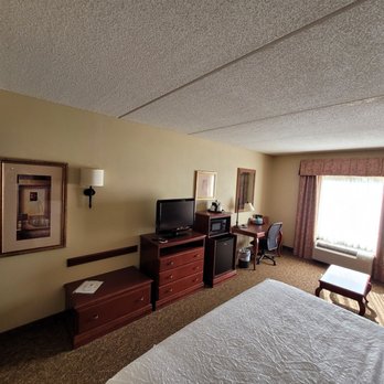 HAMPTON INN ONEONTA - Updated November 2024 - 123 Photos & 56 Reviews ...