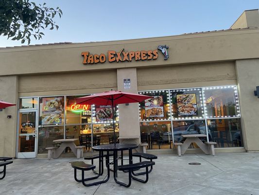 TACO EXXPRESS - Updated July 2024 - 35 Photos & 25 Reviews - 9146 ...