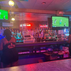 CLUB VIVO - Updated December 2025 - 36 Photos & 57 Reviews - 1930 ...