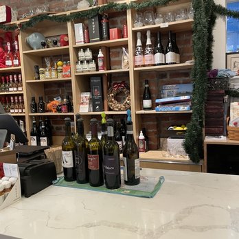 TRUFFLE QUEEN - Updated May 2024 - 180 Photos & 256 Reviews - 1524 Pike ...