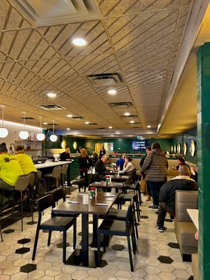 UNION GRILL - Updated September 2024 - 424 Photos & 585 Reviews - 413 S ...