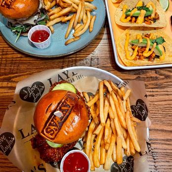 LAYLA’S AMERICAN TAVERN - Updated December 2025 - 40 Photos & 36 ...