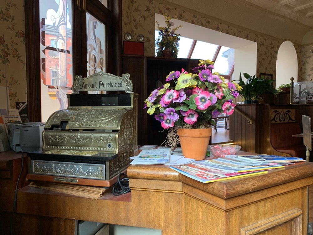 SPRING CITY HOTEL - Updated May 2026 - 18 Reviews - 88 N Main St ...