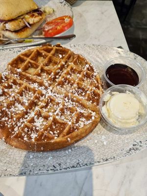 TOASTED KITCHEN & COCKTAILS - Updated December 2025 - 34 Photos & 25 ...