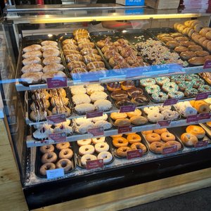 BEILER’S DONUTS - 123 Photos & 76 Reviews - 398 Harrisburg Ave ...