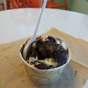 BAYSIDE CREAMERY - Updated December 2025 - 28 Photos & 30 Reviews - 273 ...