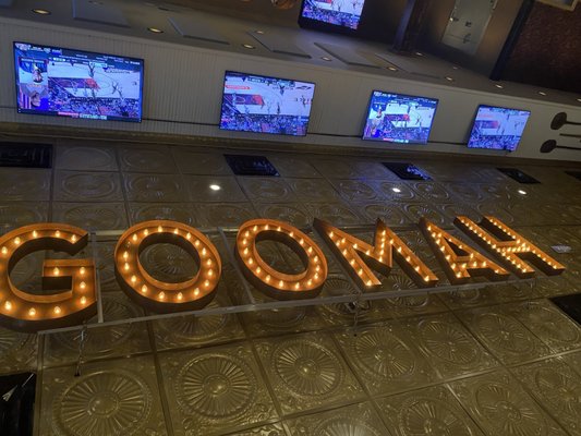 GOOMAH - Updated August 2024 - 66 Photos & 38 Reviews - 2440 Orchard ...