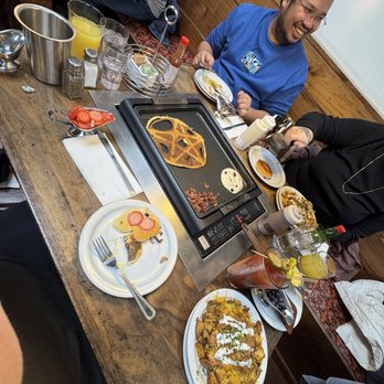 SLAPPY CAKES - Updated March 2025 - 798 Photos & 958 Reviews - 4246 SE ...