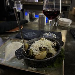 BREAKNECK TAVERN - Updated July 2025 - 335 Photos & 404 Reviews - 273 ...