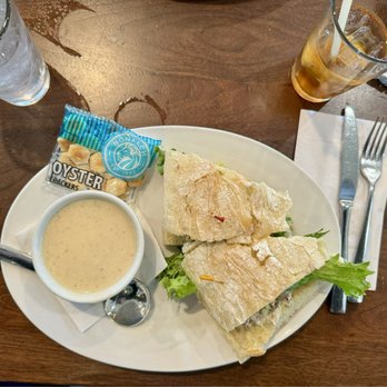 GOOGIE GRILL - Updated July 2024 - 649 Photos & 800 Reviews - 1520 Del ...