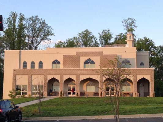 MUBARAK MOSQUE - Updated October 2025 - 4555 Ahmadiyya Dr, Chantilly ...