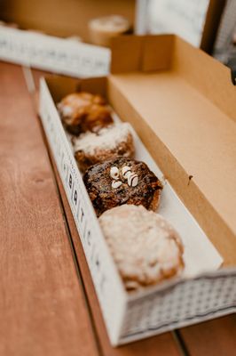 PARLOR DOUGHNUTS ROGERS - Updated October 2025 - 24 Photos & 13 Reviews ...