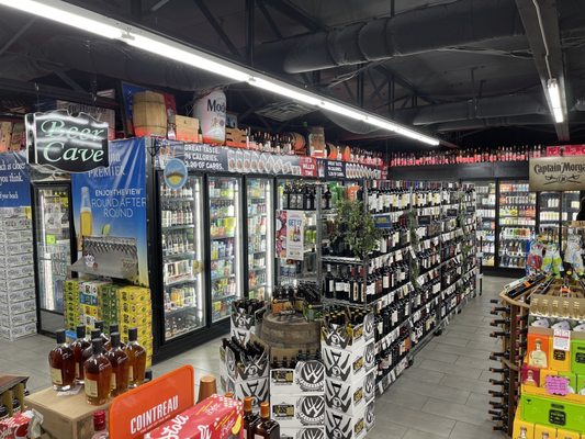 BIG HOUSE OF LIQUORS - Updated October 2025 - 1940 W Stadium Blvd, Ann ...