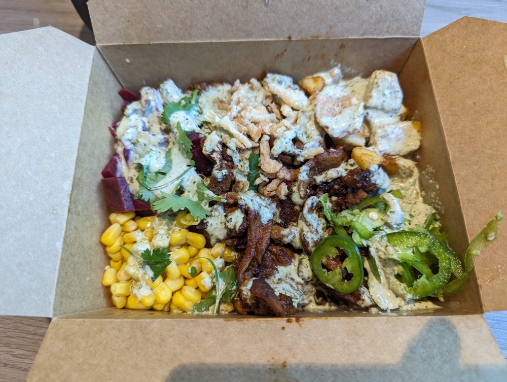 KOHA PACIFIC KITCHEN - 32 Photos & 17 Reviews - 200 Wellington Street W ...