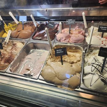 ESCOGELATO - Updated August 2025 - 950 Photos & 1008 Reviews - 122 S ...