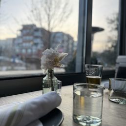 THE SELECT - Updated December 2025 - 1951 Photos & 771 Reviews - 6405 ...