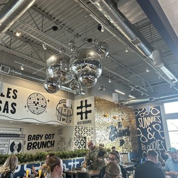 HASH KITCHEN - Updated July 2024 - 3590 Photos & 3352 Reviews - 2855 W ...